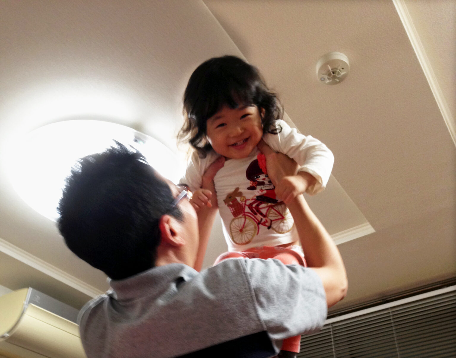 収入はどれだけ減るの？ 「男性育休」の7つの誤解 | OTEMOTO[オ・テモト]